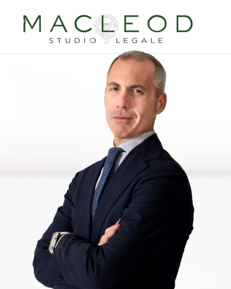 Neil Andrew Macleod • Avocat Reprezentant | WSA group